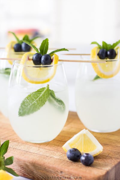 Refreshing and Simple Mint Lemonade Recipe - On Sutton Place