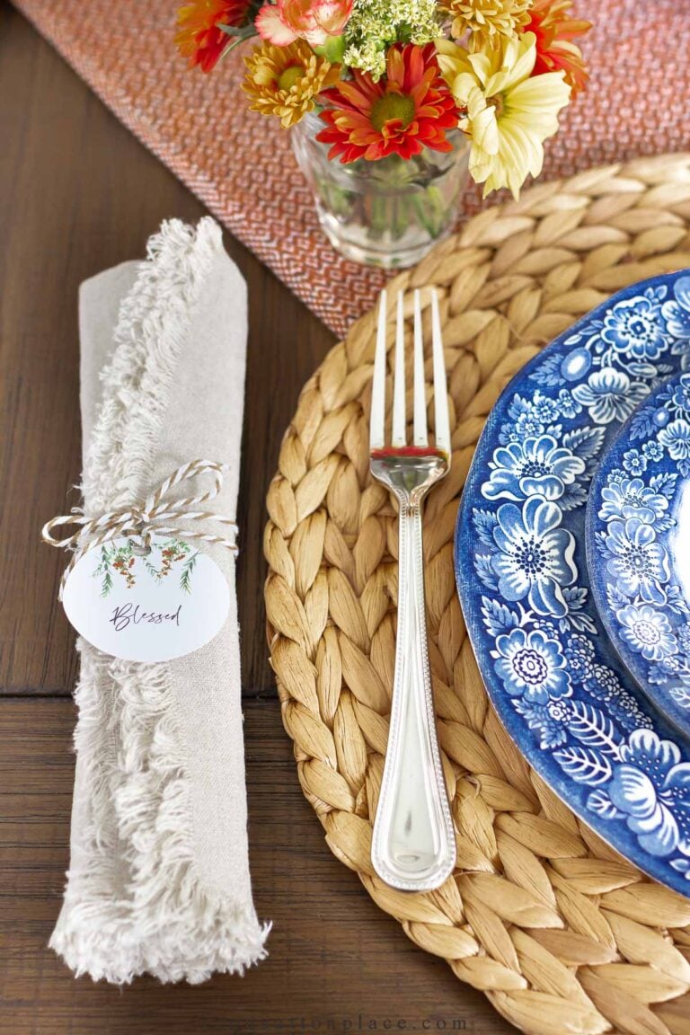 DIY Cloth Dinner Napkins - On Sutton Place