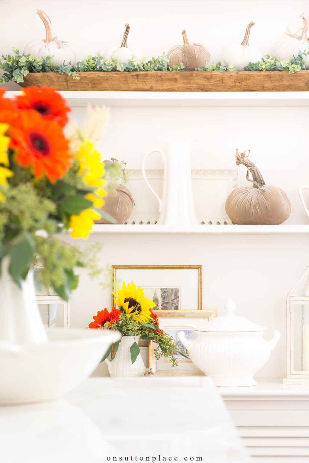 Easy + Festive Fall Vignette Ideas - On Sutton Place